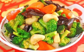 炒荸荠怎么做_炒荸荠需要焯水吗