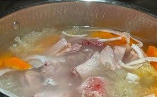 自制椰子鸡火锅怎么做_椰子鸡火锅需要哪些材料