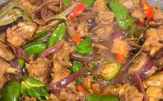 茶树菇老鸭煲怎么做_老鸭煲要不要焯水