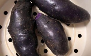 黑土豆怎么做好吃_黑土豆家常做法