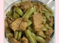 肉炒芸豆角怎么做_芸豆角炒肉要不要焯水