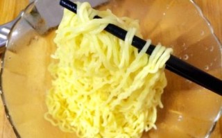 泡面怎么做好吃又简单_泡面怎么煮不坨