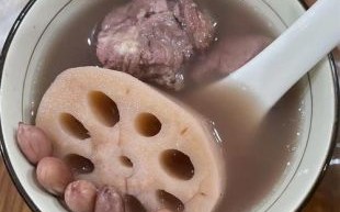 莲藕花生排骨汤的功效与作用_孕妇能喝吗
