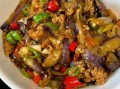 圆茄子炒肉怎么做好吃_圆茄子炒肉的家常做法