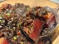 梅干菜烧肉怎么做才正宗_梅干菜烧肉的家常做法