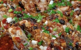 广式豆豉蒸鱼头怎么做_豆豉蒸鱼头为什么嫩滑