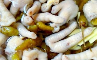 泡椒鸡爪怎么做好吃_泡椒鸡爪热量高吗
