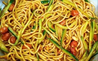 凉面怎么拌好吃_凉面酱汁怎么调