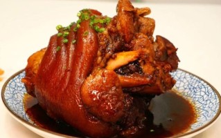 东坡肘子怎么做_东坡肘子最正宗的做法