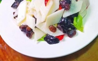 凉拌山药木耳怎么做_山药木耳凉拌要不要焯水