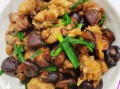 香菇炒鸡块怎么做_香菇炒鸡块的家常做法