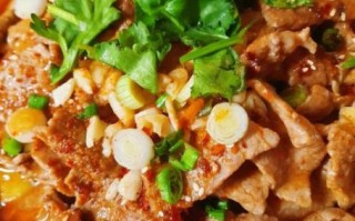 水煮牛肉最正宗的做法_水煮牛肉视频窍门