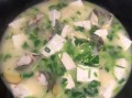 鲶鱼炖豆腐的营养价值_怎么做最补钙