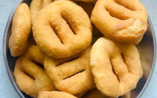 炸油饼怎么做_炸油饼为什么硬