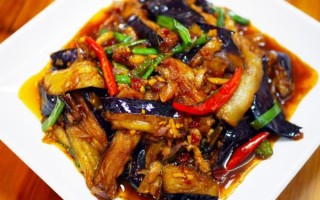 酱爆茄子怎么做_茄子怎么炒不吸油