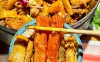 干锅牛蛙虾的做法窍门_牛蛙虾怎么做好吃