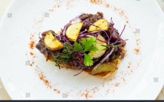 how_to_cook_potato_braised_pork_in_english