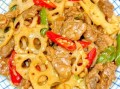 藕的做法怎么做好吃_家常藕片炒肉技巧