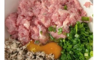 香菇鸡蛋饺子怎么调馅_香菇鸡蛋饺子需要焯水吗