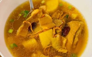 花胶排骨汤的功效与作用_花胶排骨汤适合什么人喝