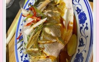 冰冻海鲈鱼可以清蒸吗_清蒸前要不要先解冻