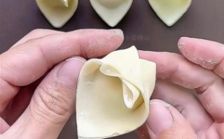 元宝馄饨怎么包_元宝馄饨的正确包法