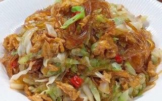 圆白菜炒粉怎么炒不粘锅_圆白菜炒粉用宽粉还是细粉