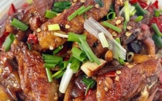 香辣炸鸡翅怎么做_家常香辣炸鸡翅做法