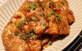 干炸糖醋带鱼怎么做_糖醋带鱼外酥里嫩秘诀