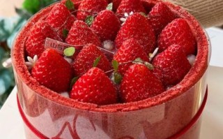 网红草莓蛋糕怎么做_草莓蛋糕为什么爆红