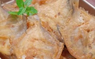 炸鲳鱼怎么做_炸鲳鱼用什么粉更酥脆