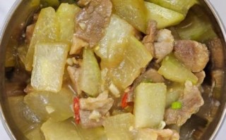 猪肉炒冬瓜怎么炒好吃_冬瓜炒猪肉要不要焯水