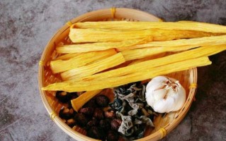 黄磊素什锦怎么做_黄磊素什锦的家常做法