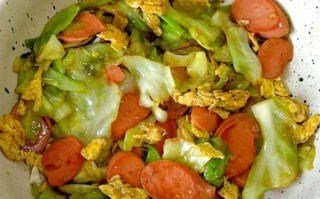 炒卷心菜丝怎么炒才脆_卷心菜丝炒几分钟最好