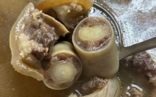 牛尾汤怎么做好喝_牛尾汤去腥增香的秘诀