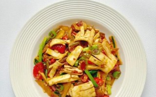 黄喉怎么做好吃_黄喉涮火锅还是爆炒更香