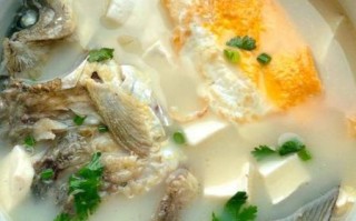 鱼汤怎么炖好吃_鱼汤去腥增鲜技巧