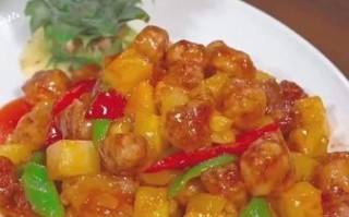 菠萝咕噜肉的家常做法_菠萝咕噜肉怎么做才酸甜酥脆