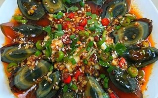 凉拌皮蛋放什么调料_凉拌皮蛋怎么调好吃