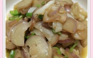 炒茄子丝怎么炒才好吃_茄子丝不吸油的小妙招