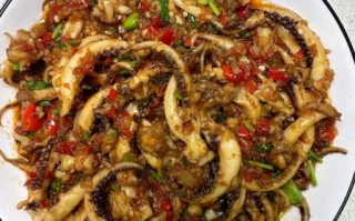 家常鱿鱼怎么做才嫩_家常鱿鱼焯水还是直接炒