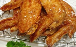 炸鸡翅怎么做_炸鸡翅外酥里嫩秘诀