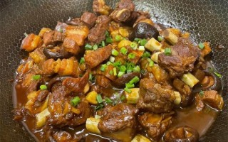 家常炖排骨怎么做_家常炖排骨需要焯水吗