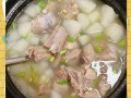 家常炖排骨汤的做法_排骨汤怎么炖才白