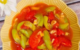 西红柿炒丝瓜的功效与作用_适合什么人吃