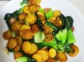 绿豆饼炒青菜怎么做_绿豆饼炒青菜好吃吗