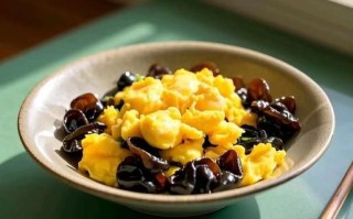 地木耳怎么做好吃_地木耳炒鸡蛋的做法