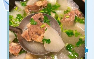 羊肉炖红萝卜怎么做_羊肉炖红萝卜放什么调料