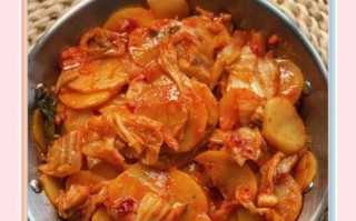 辣白菜五花肉土豆片怎么做_辣白菜五花肉土豆片热量高吗