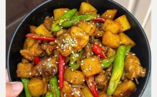 鸡腿炖土豆怎么做好吃_鸡腿炖土豆的家常做法